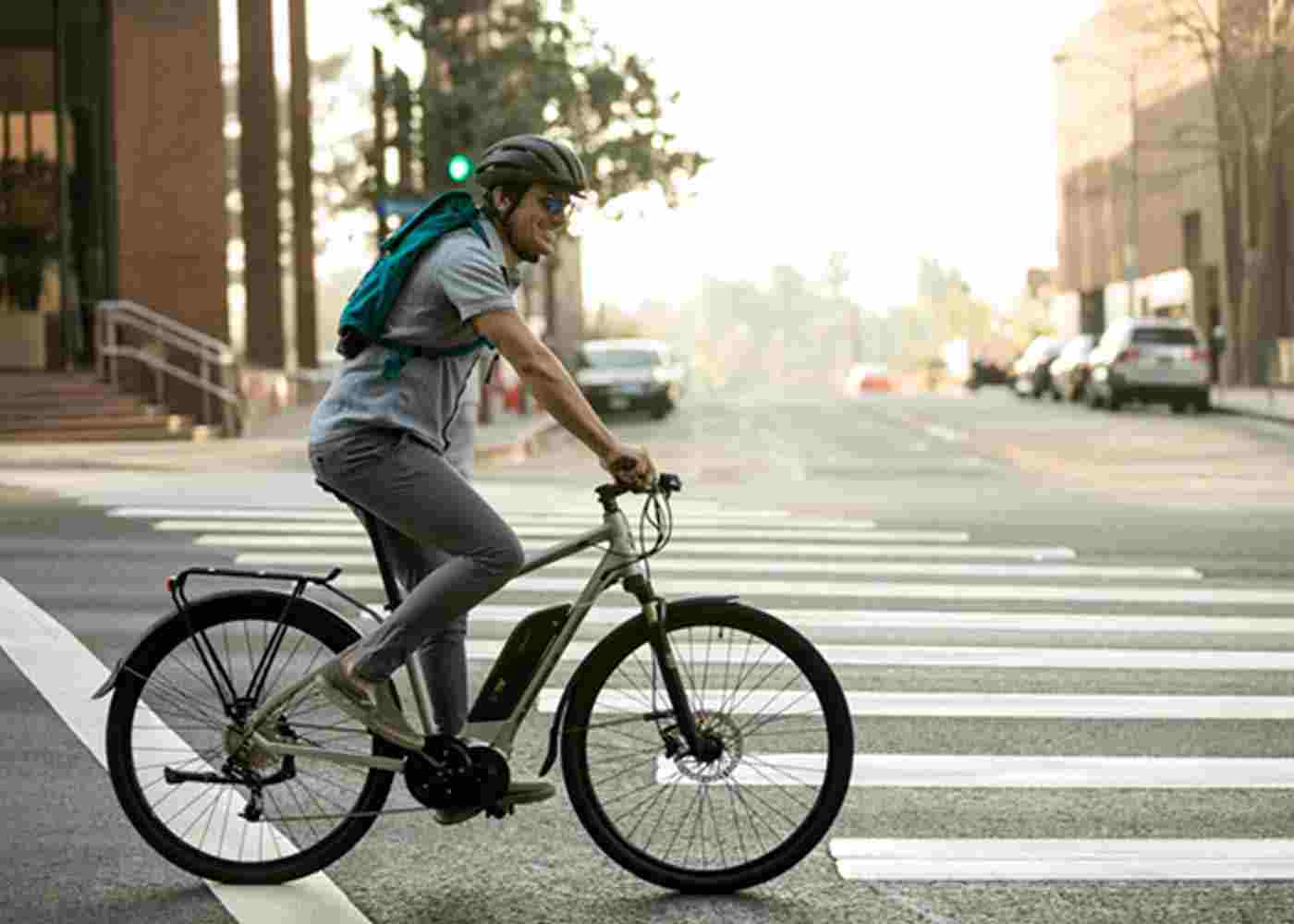 8 Reasons to Buy an Electric Bike for your Daily Commute