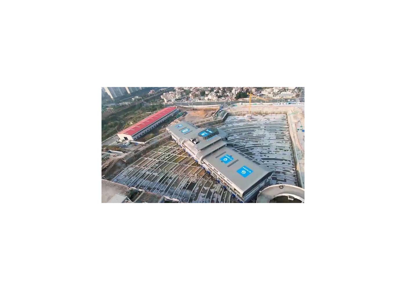 China's Engineering Marvel: Rotating a 30,000 Ton Bus Terminal