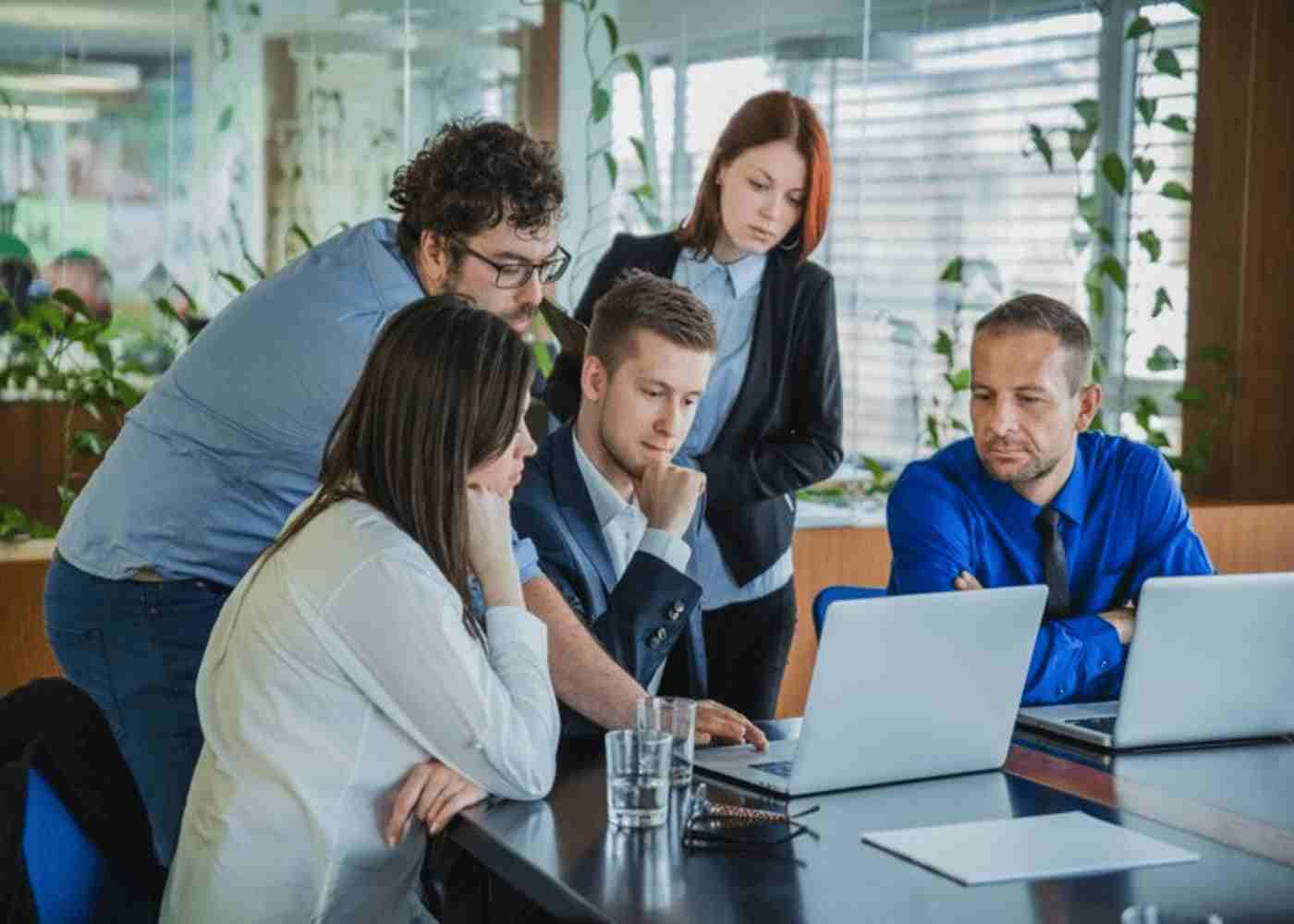 Strategic Steps to Shine: Enhancing Your Professional Presence at Work
