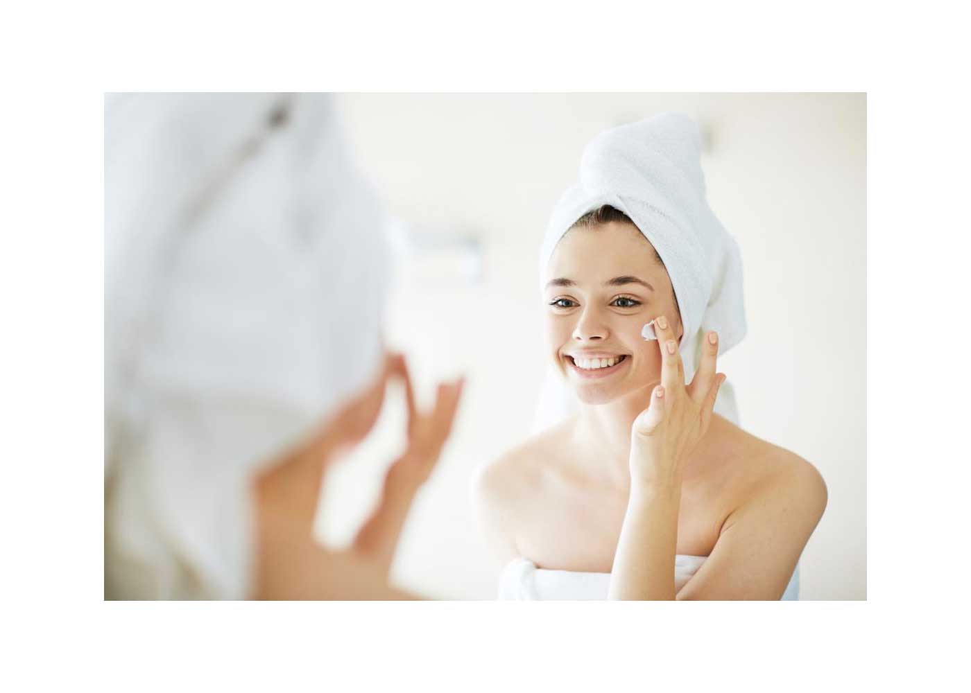 Top Foods and Drink to Improve Your Skin Health